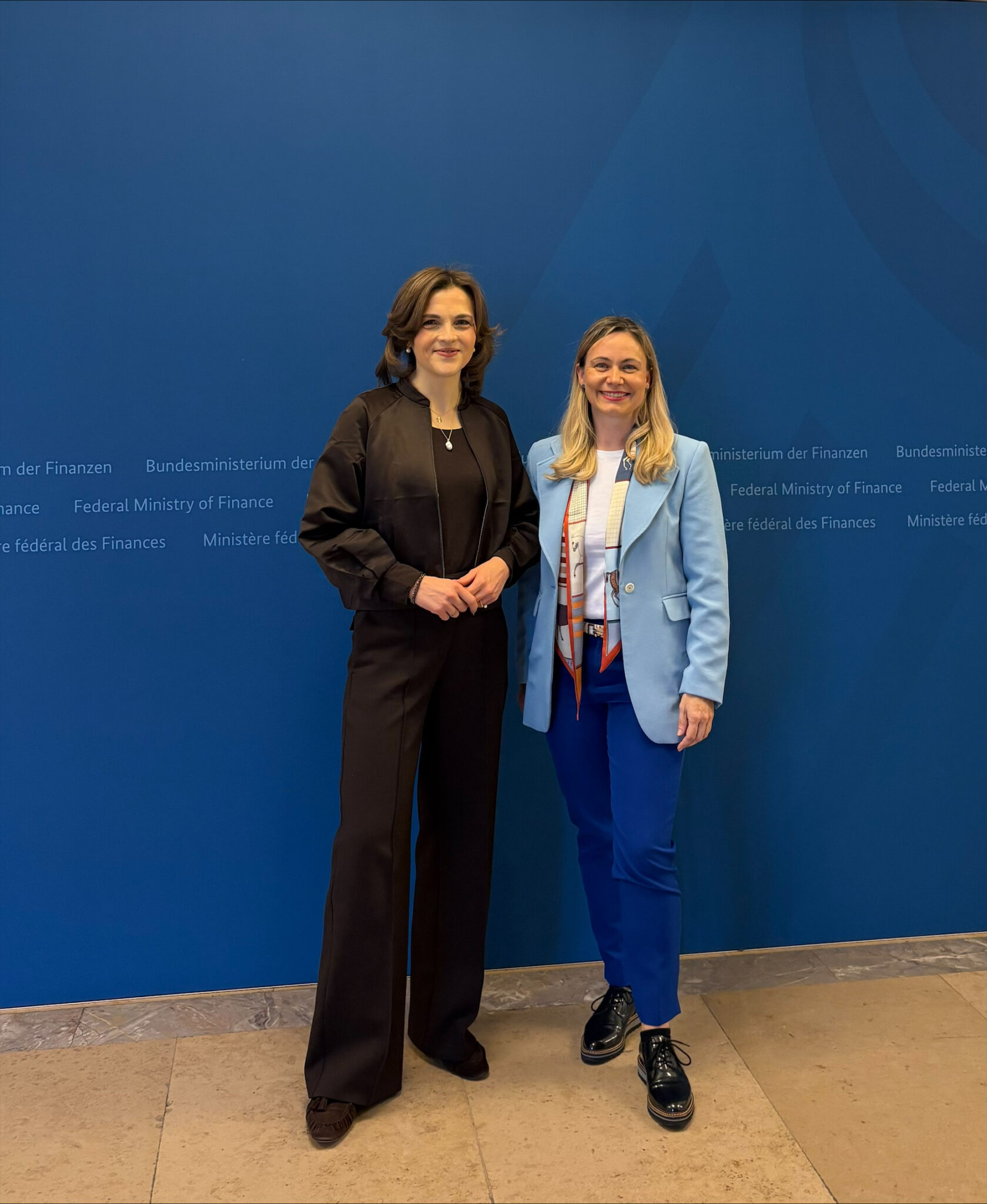 Austausch mit Staatsministerin Elisabeth Kaiser zur Stiftungslandschaft ...